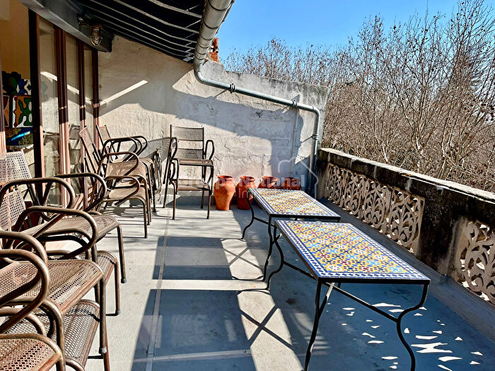 Maison à vendre - Arles, Centre-ville - 8 pièces - 5 chambres