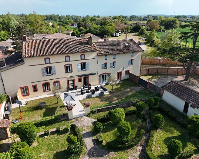 Maison à vendre - Clermont-le-Fort - 14 pièces