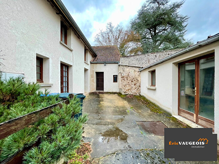 Maisons à vendre et appartements à louer - 1