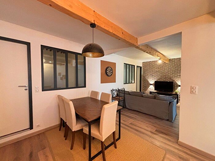 Centre Ville, Aix-en-Provence - Appartement 3 pièces à louer