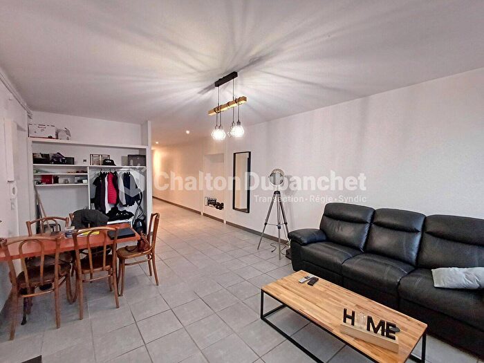 Charlieu : Appartement 3 pièces à louer