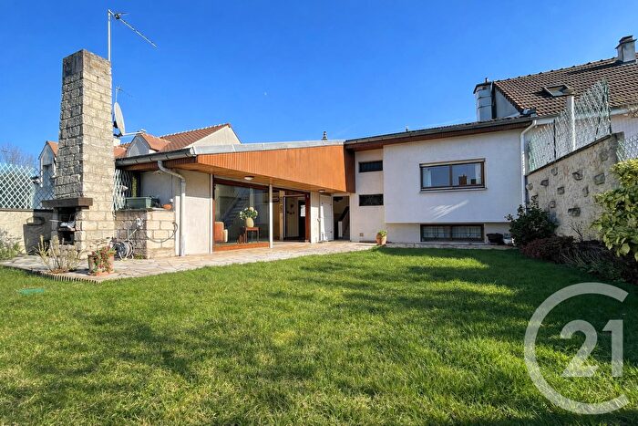Saint-Maur-des-Fossés, Vieux-Saint-Maur : Maison 6 pièces à vendre