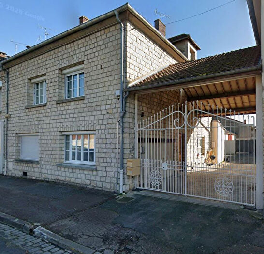 Appartement à louer - Brienne-le-Château - 6 pièces - 5 chambres