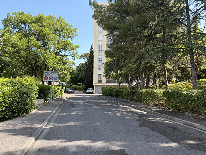 Appartement 4 pièces à Marseille 14ème, à vendre