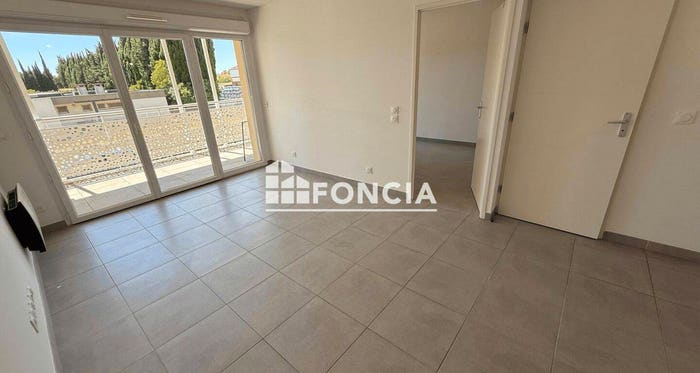 Le Trébon Nord, Arles - Appartement 2 pièces à louer