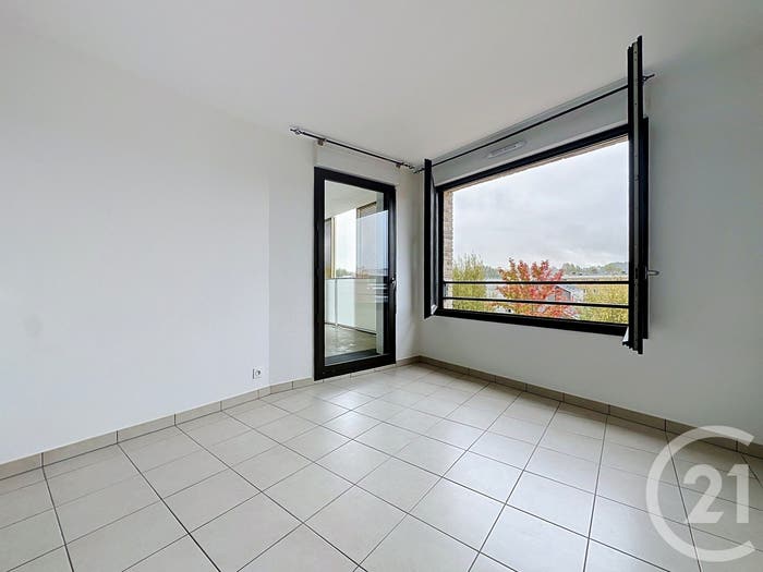 Appartement 2 pièces à Saint-Cyr-l'École, Fontaine Saint-Martin, à vendre