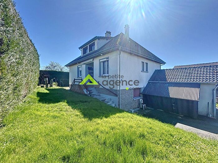 Maison à vendre - Saint-Vaury - 4 pièces - 3 chambres