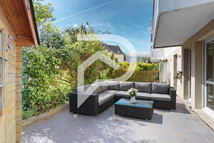 Ecquevilly - Appartement 4 pièces à vendre