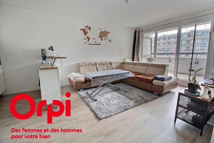 Appartement à vendre - Trappes, Jean Macé - 3 pièces - 2 chambres