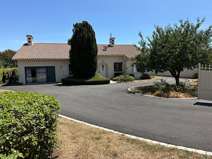 Maison 7 pièces à Fléac, à vendre