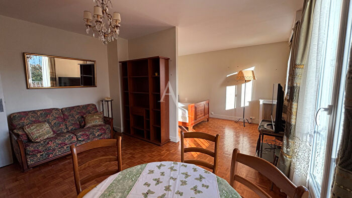 Appartement à louer - Boulogne-Billancourt, Silly, Gallieni - 2 pièces - 1 chambre