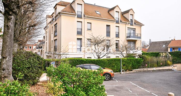 Appartement à vendre - Pontoise, Saint-Martin - 3 pièces - 2 chambres