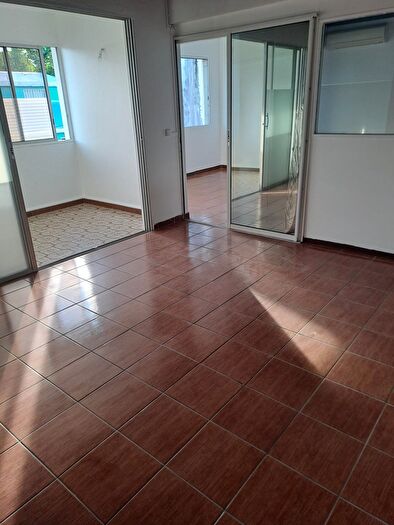 Appartement à louer - Le Robert - 4 pièces - 3 chambres