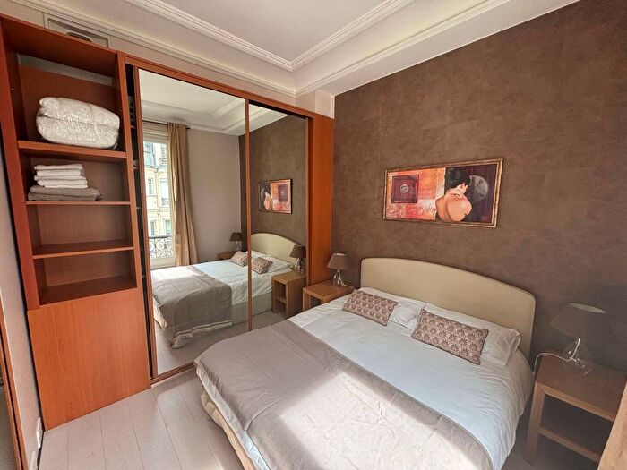 Appartement à louer - Paris ème arrondissement - 2 pièces - 1 chambre