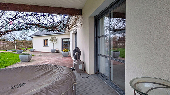 Maison à vendre - Villers-Écalles - 6 pièces - 3 chambres