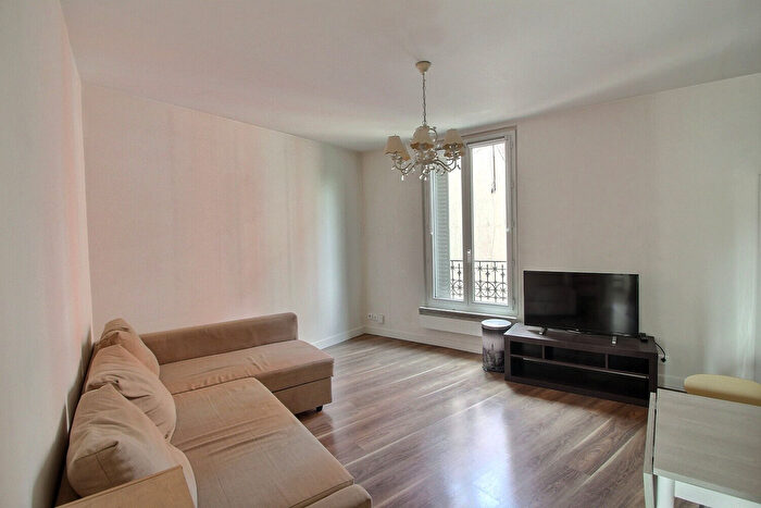 Appartement 2 pièces à vendre à Suresnes, Cité Jardins