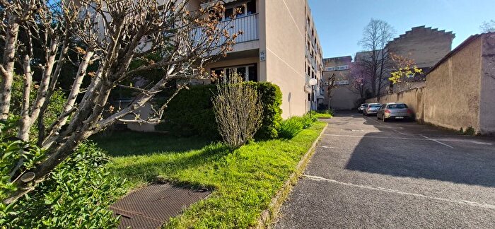 Appartement à vendre - Villeurbanne, Buers - 2 pièces - 1 chambre