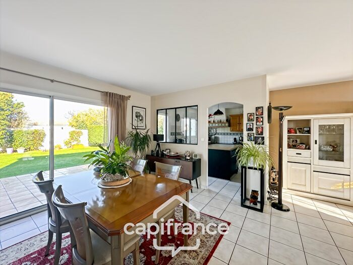 Maison à vendre - Périgny - 4 pièces - 3 chambres