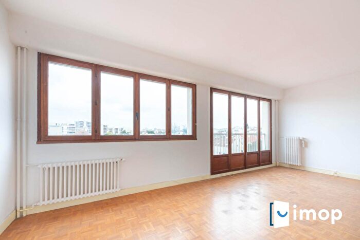 Appartement à vendre - Rueil-Malmaison, Plaine Gare - 2 pièces - 1 chambre