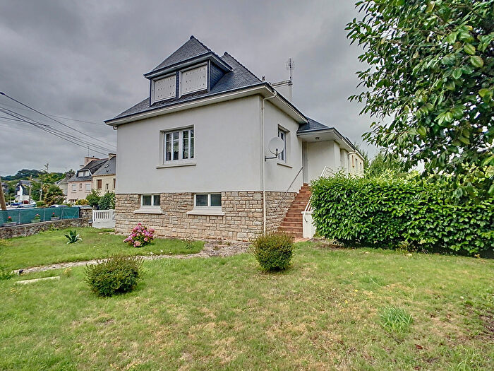 Maison à louer - Quimper, Prat Ar Rouz, Moulin Vert - 5 pièces - 3 chambres
