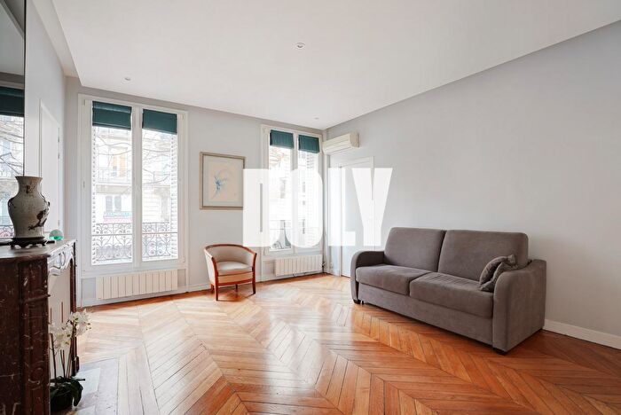 Paris 3ème, Arts-et-Métiers : Appartement 4 pièces à vendre