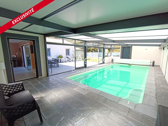 Maison à vendre - Aizenay - 7 pièces - 5 chambres