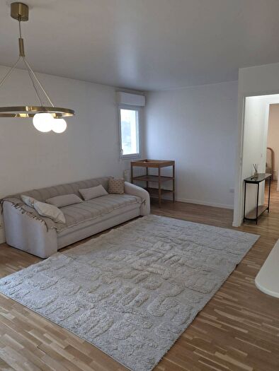 Appartement à louer - Rosiers-Les Puces, Saint-Ouen - 2 pièces - 1 chambre