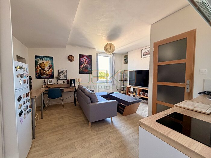 Appartement 2 pièces à vendre à Nîmes, Carmes