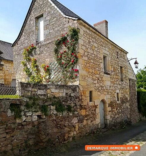 Maison à vendre - Gennes - 8 pièces - 1 chambre