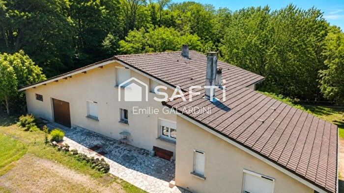 Saint-Germain-du-Puch : Maison 6 pièces à vendre