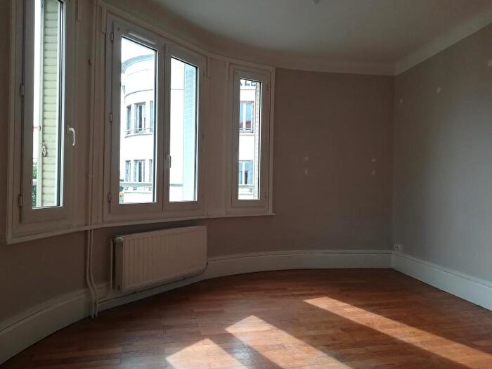 Appartement 2 pièces à Lyon 7ème, Jean Macé, à louer