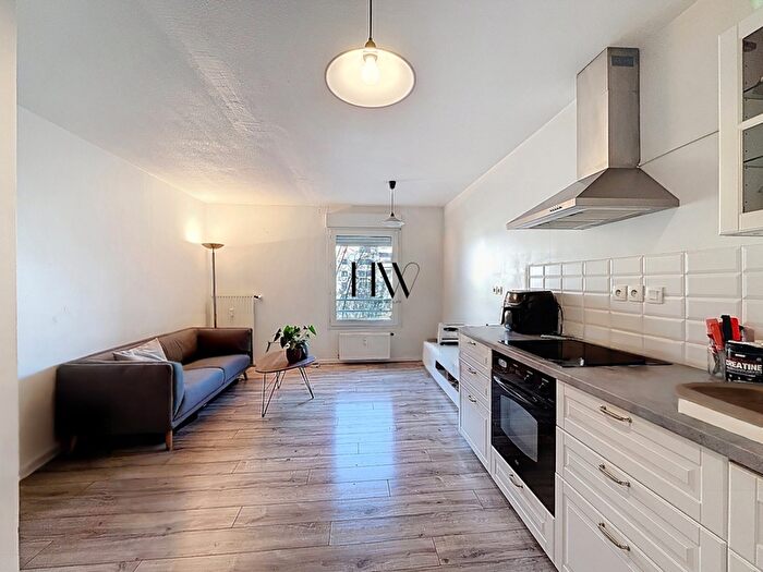 Appartement à vendre - Annemasse, Centre-ville - 3 pièces - 2 chambres