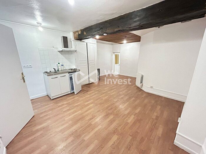 Appartement à louer - Centre Ville, Cosne-Cours-sur-Loire - 3 pièces - 2 chambres