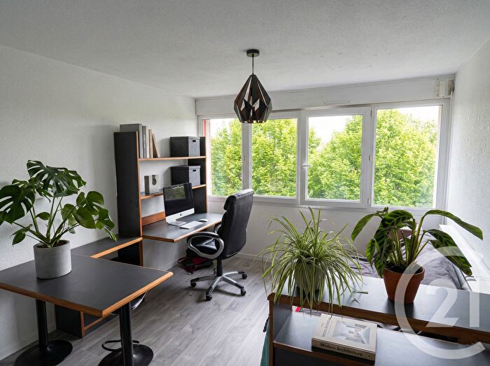 Appartement à louer - Besançon, Planoise, Châteaufarine - 1 pièce