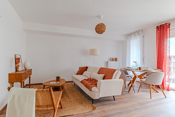 Appartement à vendre - Mérignac, Les Eyquems - 4 pièces - 3 chambres