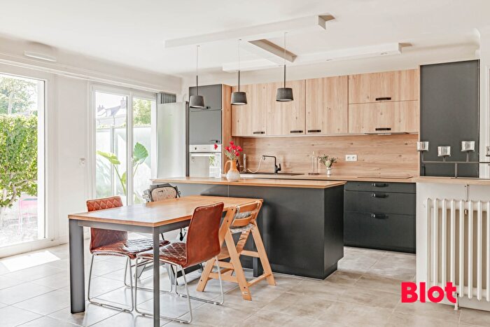 Appartement à vendre - Nantes, Saint-Clément, Jardin des plantes, Caserne Lamoricière - 3 pièces - 2 chambres