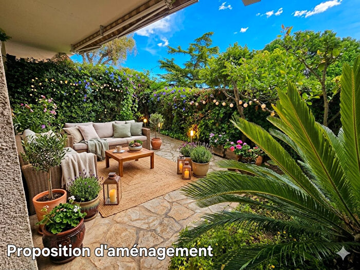 Appartement à vendre - Nice, Corniche Fleurie - 2 pièces - 1 chambre