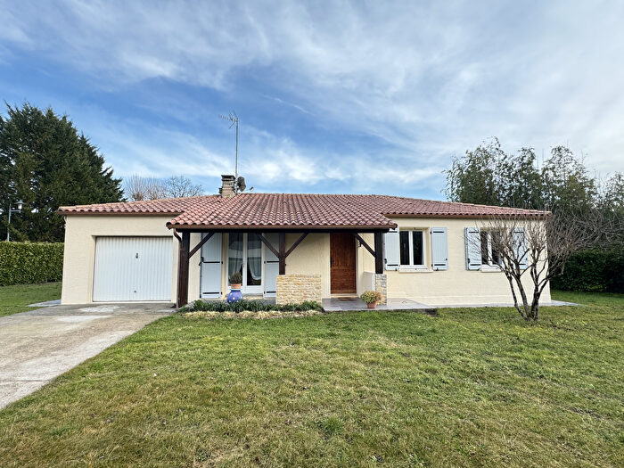 Maison à vendre - Mauroux - 5 pièces - 3 chambres