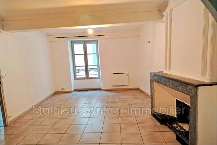 Appartement à louer - Arènes, Nîmes - 2 pièces - 1 chambre