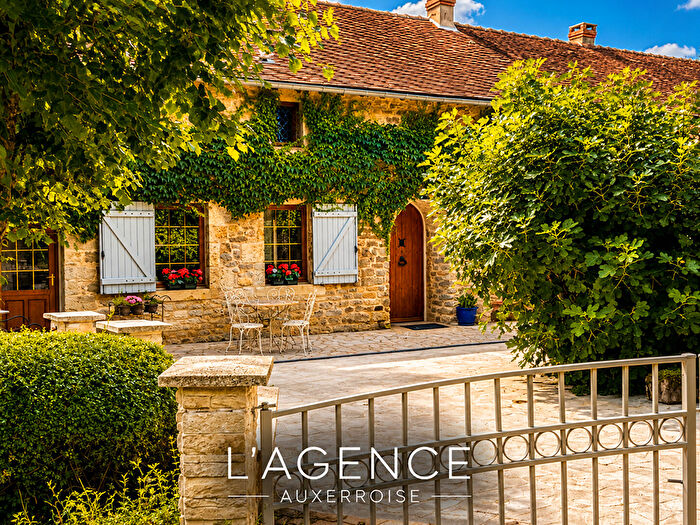 Maison 11 pièces à vendre à Bazoches