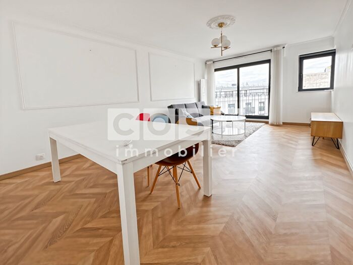 Asnières-sur-Seine, Centre-ville : Appartement 2 pièces à vendre