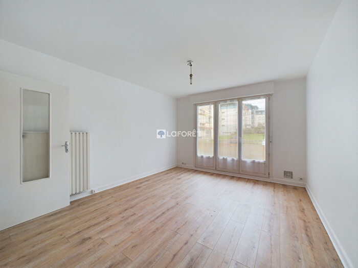 Appartement à vendre - Quimper, Kermoysan - 2 pièces - 1 chambre