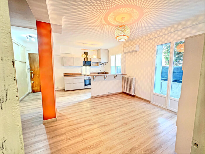 Appartement à vendre - Aix-en-Provence, Centre-ville - 2 pièces - 1 chambre