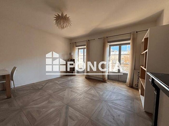 Appartement à louer - Gares, Montpellier - 3 pièces - 2 chambres