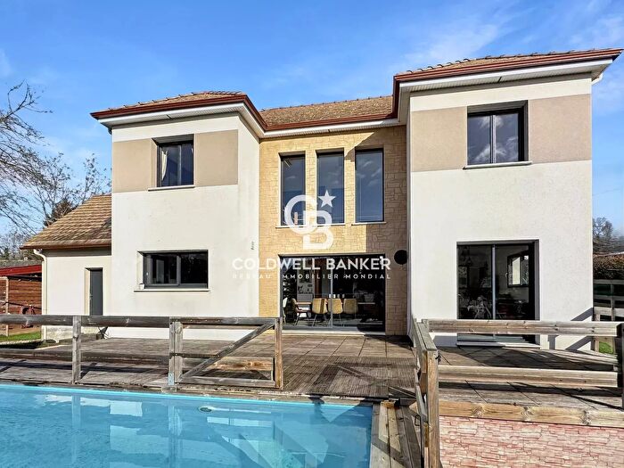 Maison à vendre - Saint-Martin-aux-Chartrains - 6 pièces - 3 chambres