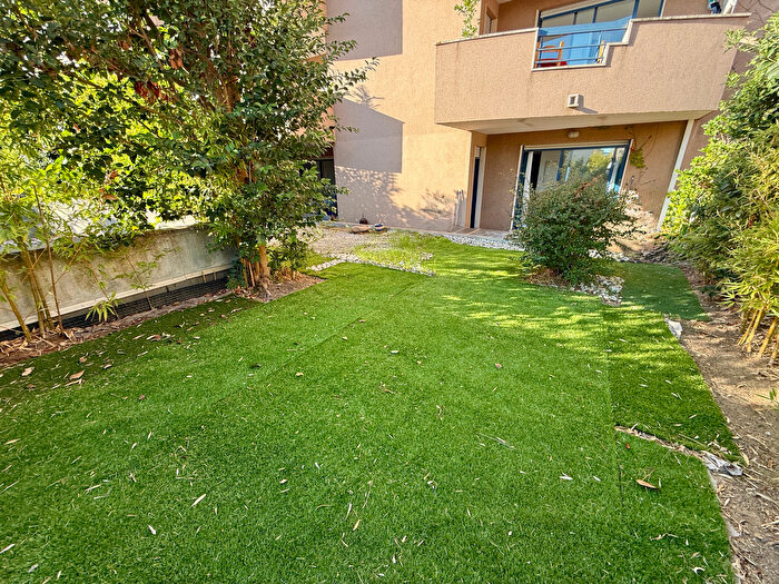 Cavalaire-sur-Mer, Centre-ville : Appartement 3 pièces à vendre