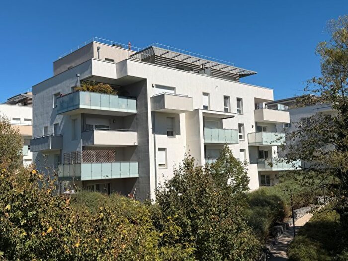 Appartement 3 pièces à vendre à Saint-Julien-en-Genevois, Centre-ville