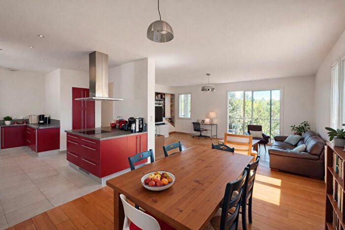 Saint-Geniès-Bellevue : Maison 6 pièces à vendre