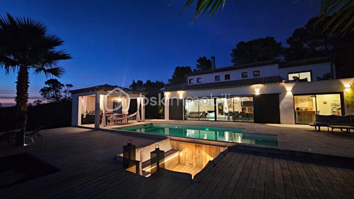 Maison à vendre - Vidauban - 4 pièces - 3 chambres