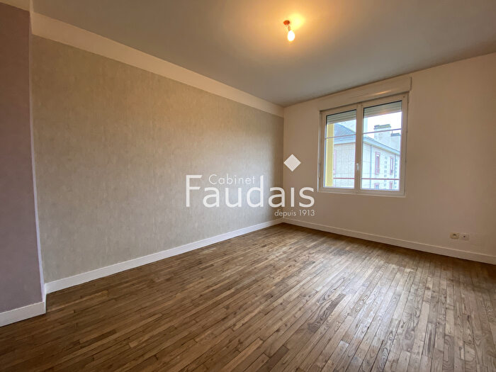 Appartement à louer - Saint-Lô, Nord - 2 pièces - 1 chambre